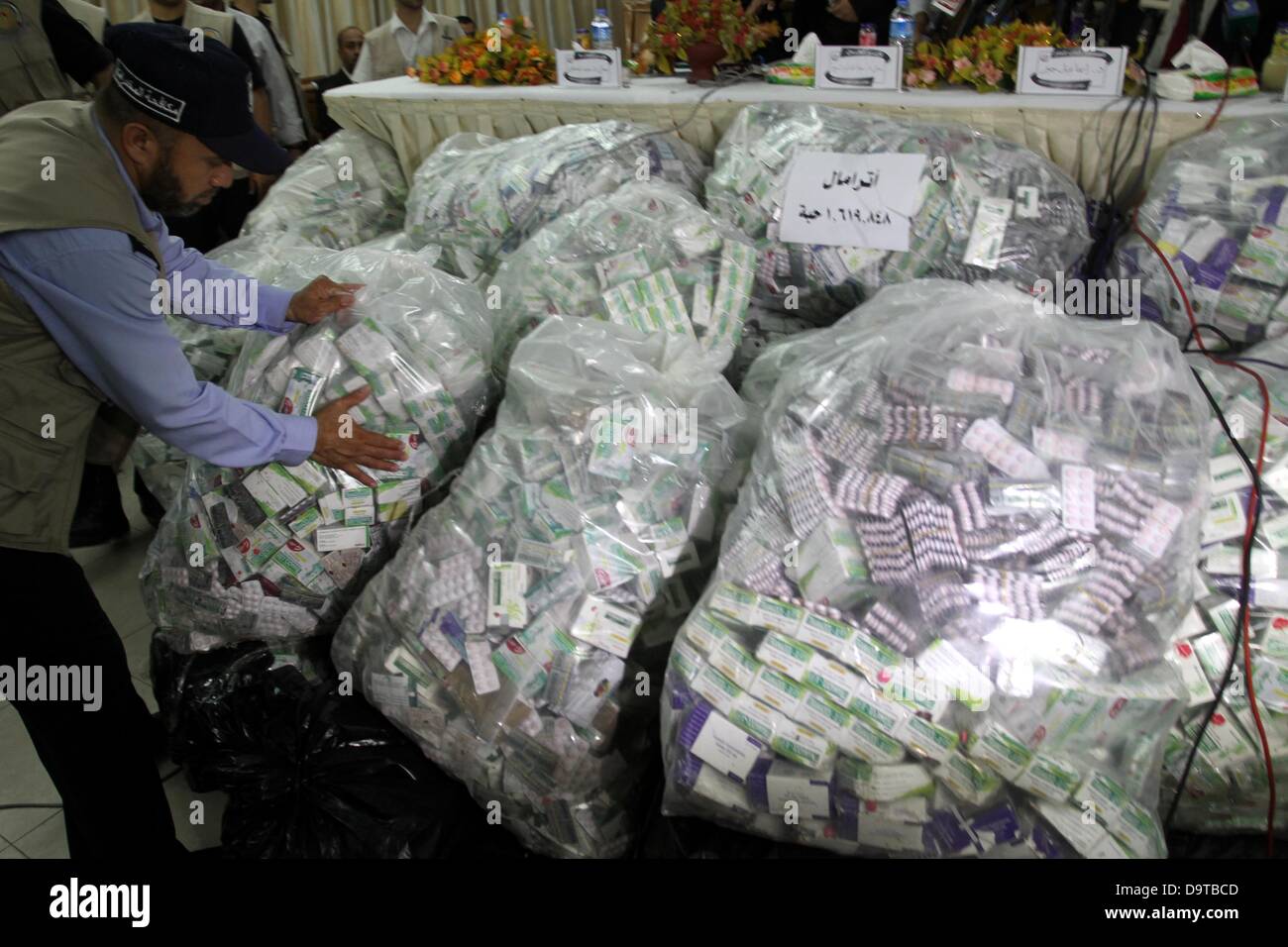 Anti drugs drug campaign hi-res stock photography and images - Alamy