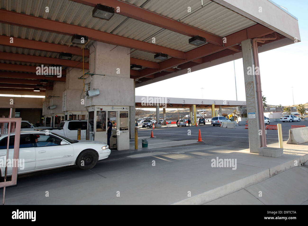 This image shows U.S. Customs and Border Protection (CBP) operations in ...