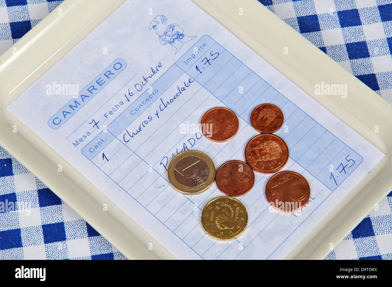 Receipt tray hi-res stock photography and images - Alamy