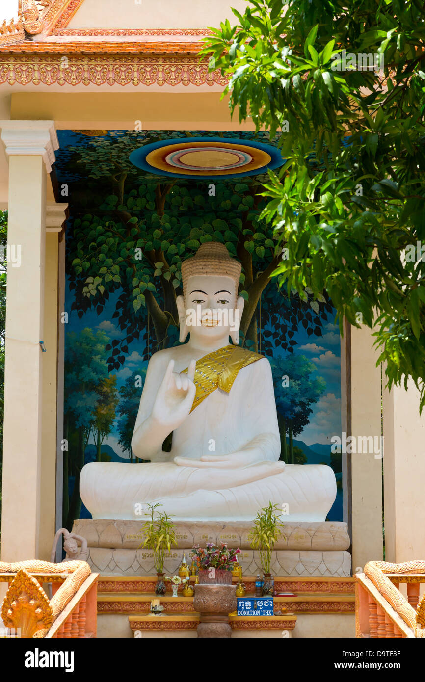 Buddha Statue at the Teuk Chhou Rapids in the Kampot Province of ...
