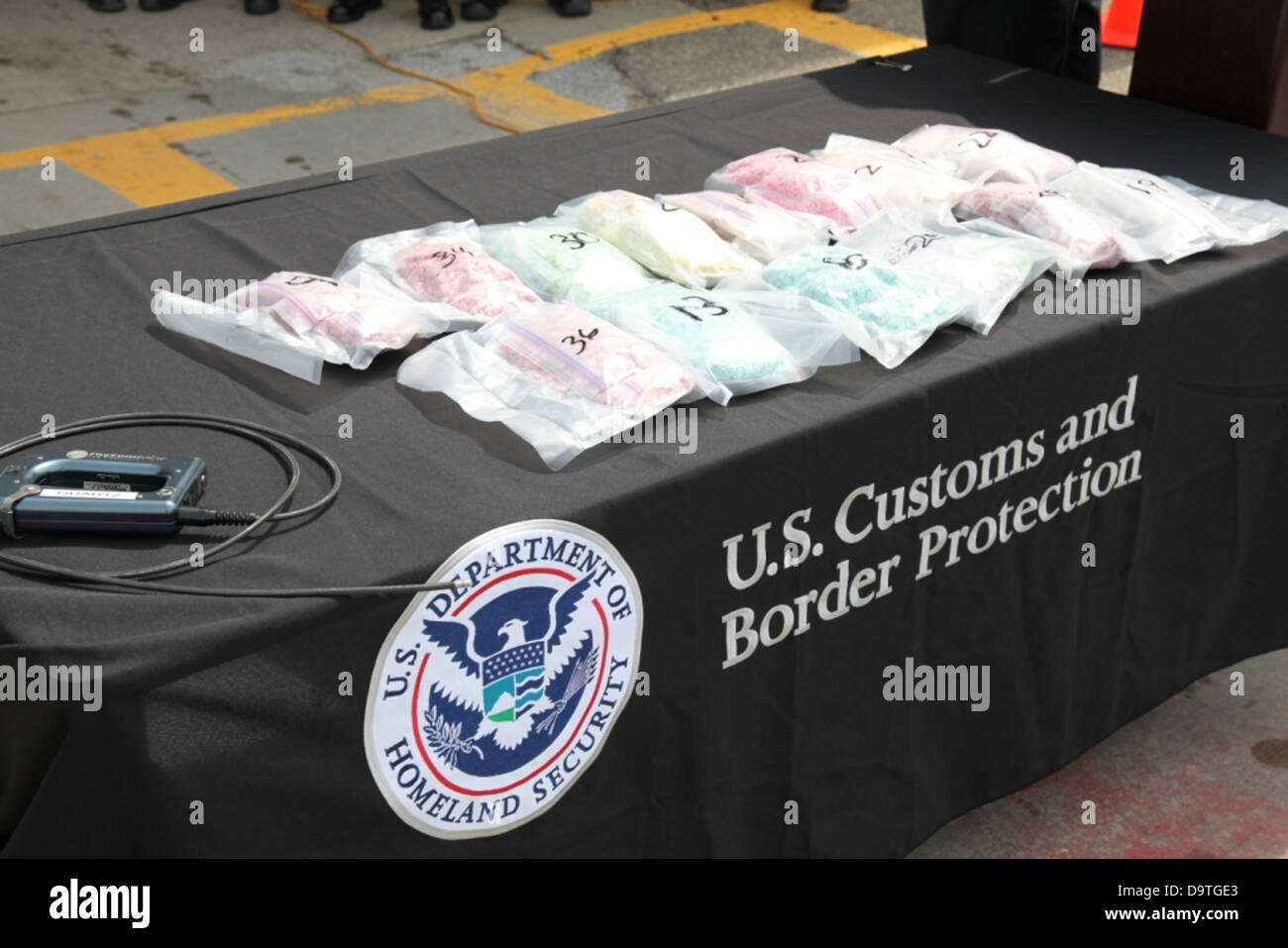 Narcotics crimes investigation hi-res stock photography and images - Alamy