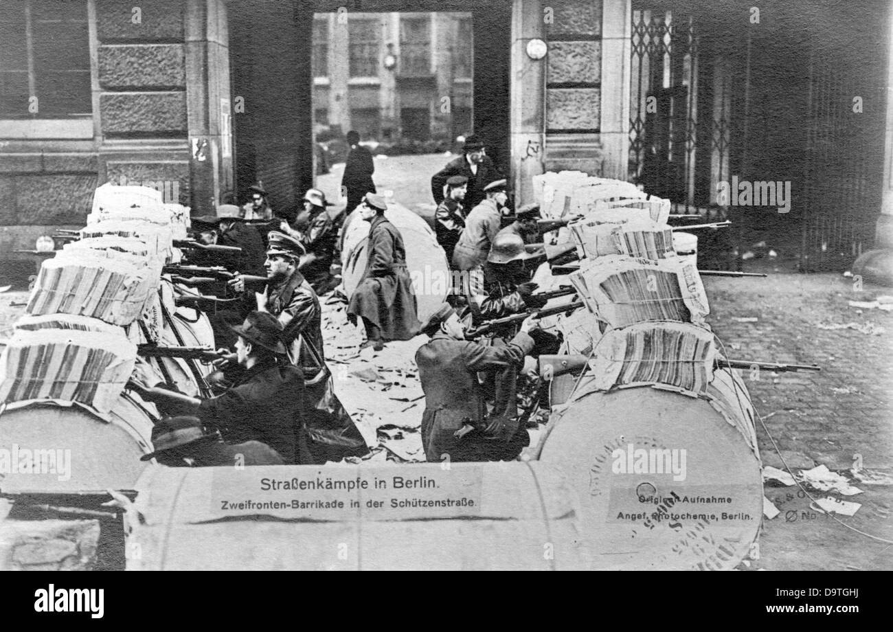 First world war german revolution the spartacists Black and White Stock ...