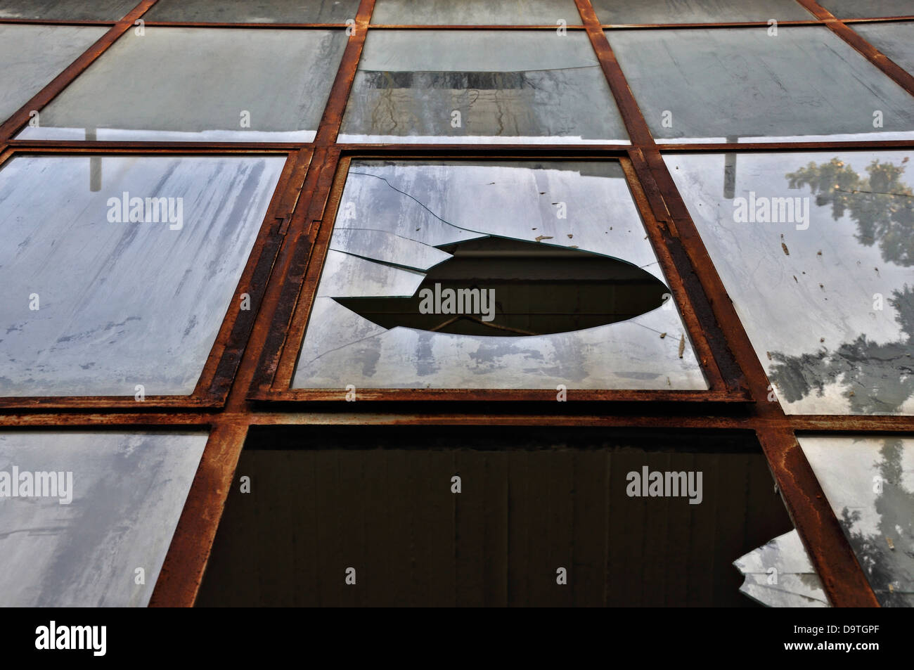 Broken glass window hi-res stock photography and images - Alamy