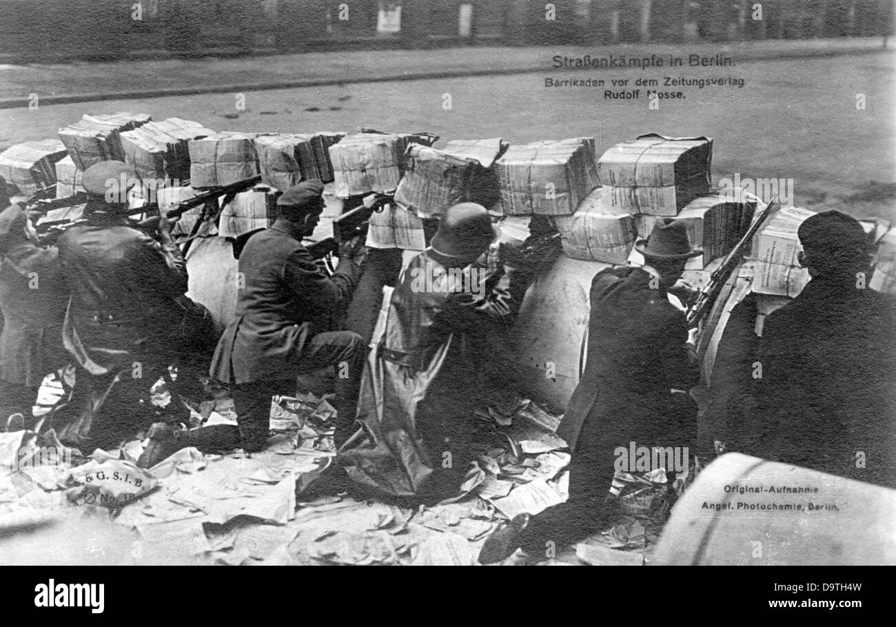 German Revolution 1918/1919: Spartacists are pictured behind barricades ...
