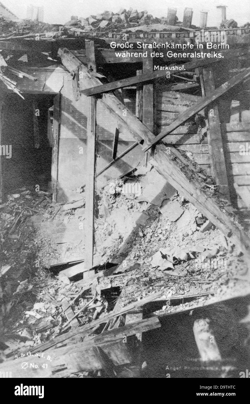 German Revolution 1918/1919: View of a partially destroyed house in ...