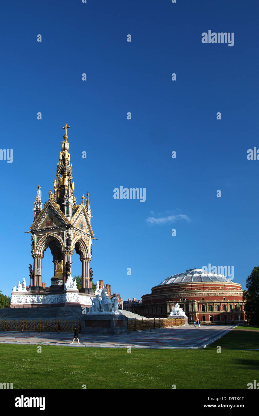 Entrance door royal albert hall hi-res stock photography and images - Alamy