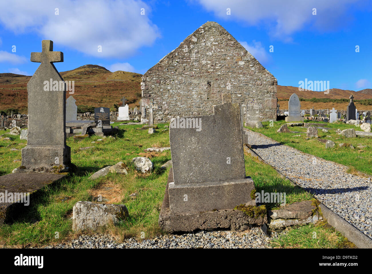 Ireland, Connaught, County Mayo, Achill island, Kildownet Cemetery ...