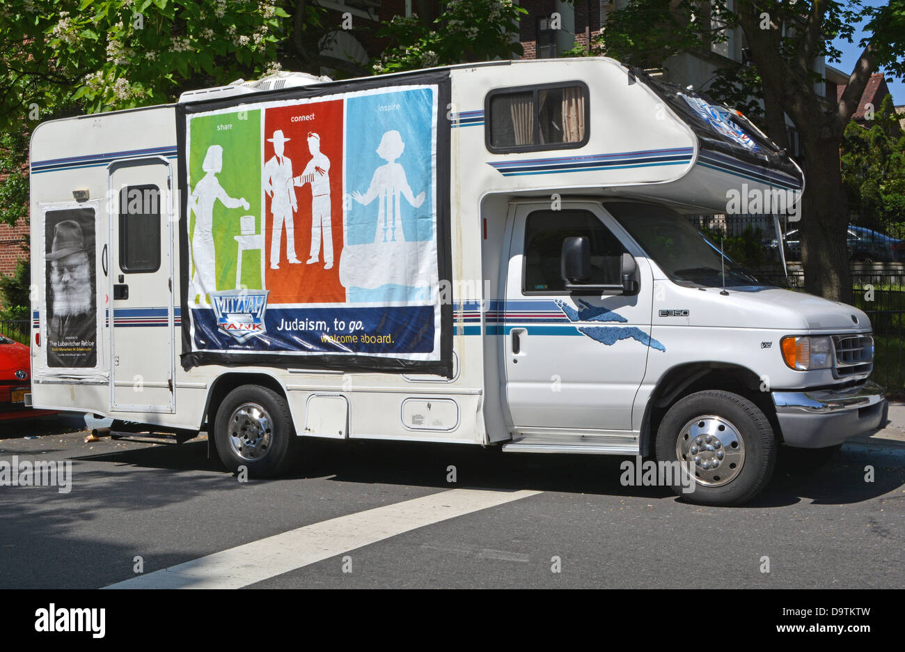 Mitzvah tank hi-res stock photography and images - Alamy