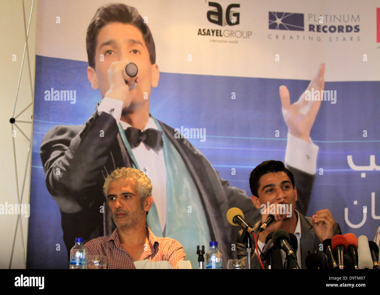 Mohamed assaf arab idol hi-res stock photography and images - Alamy