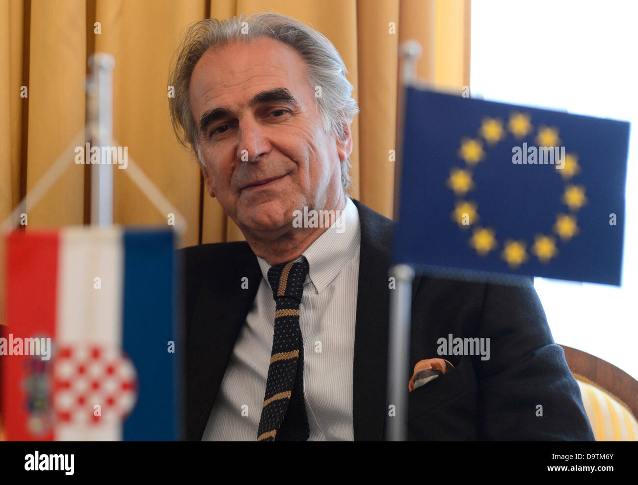 Ambassador of the republic of croatia hi-res stock photography and ...