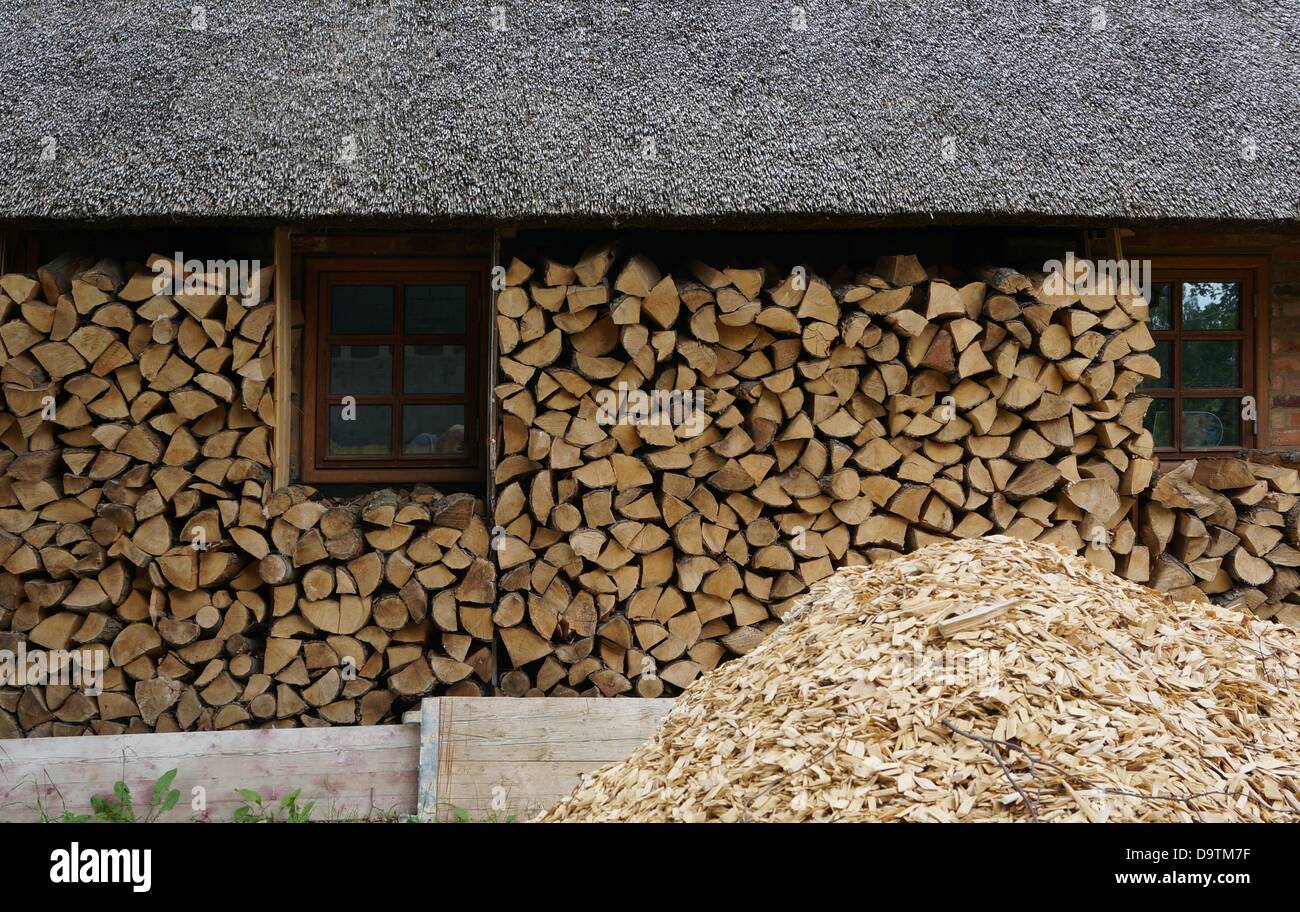 Stacking logs for drying hi-res stock photography and images - Alamy