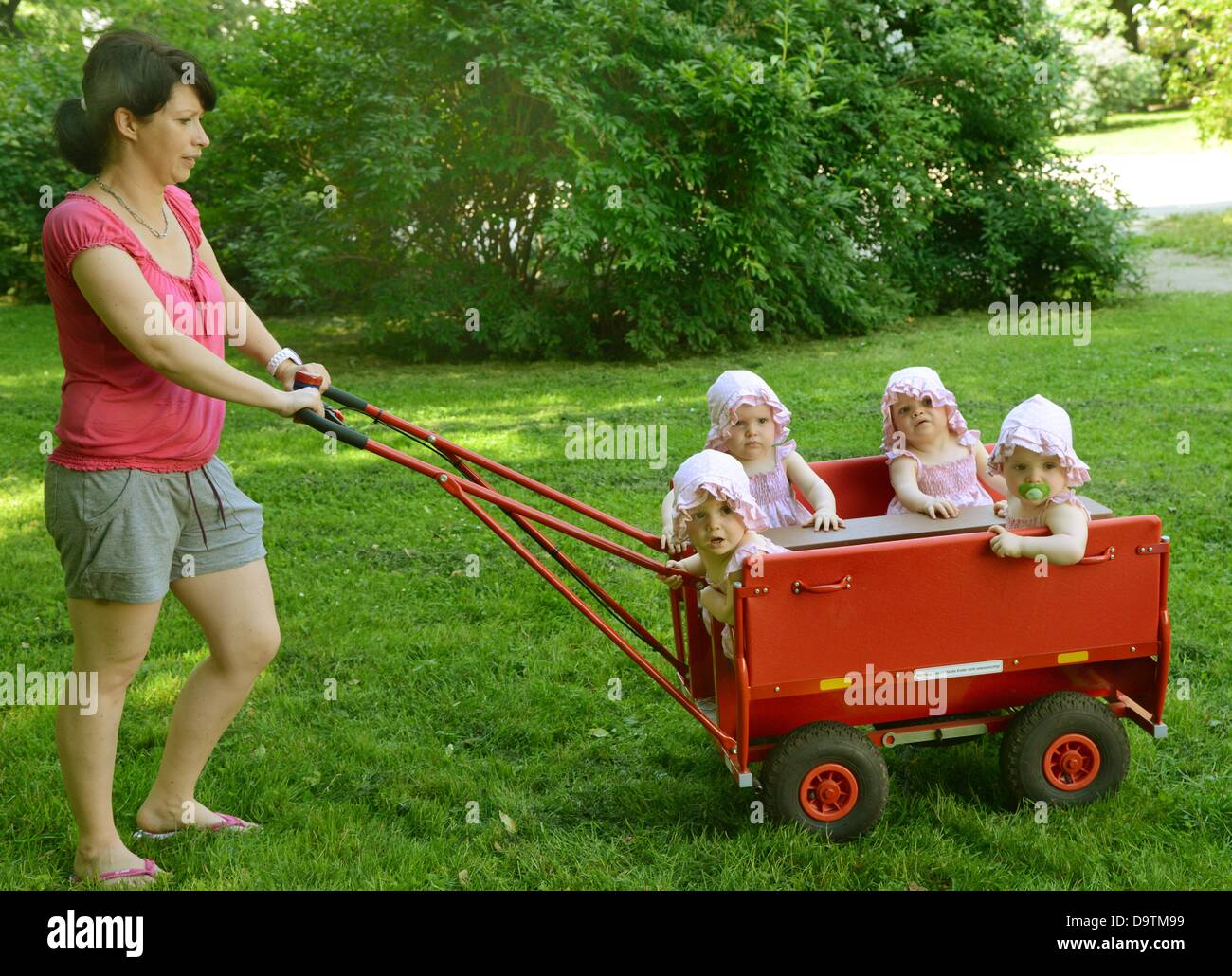 Identical Quadruplets Durst