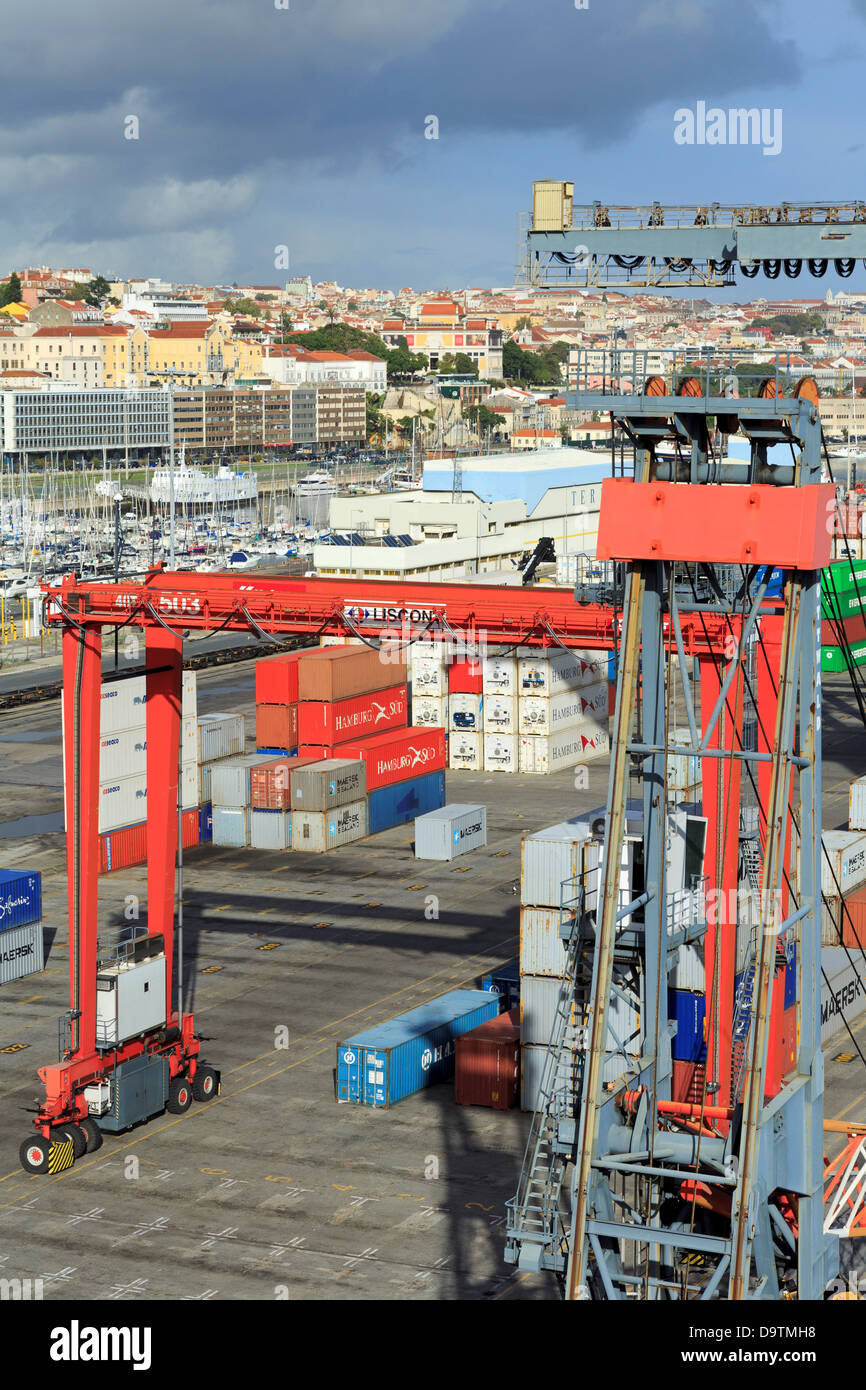 Santo amaro docks hi-res stock photography and images - Alamy
