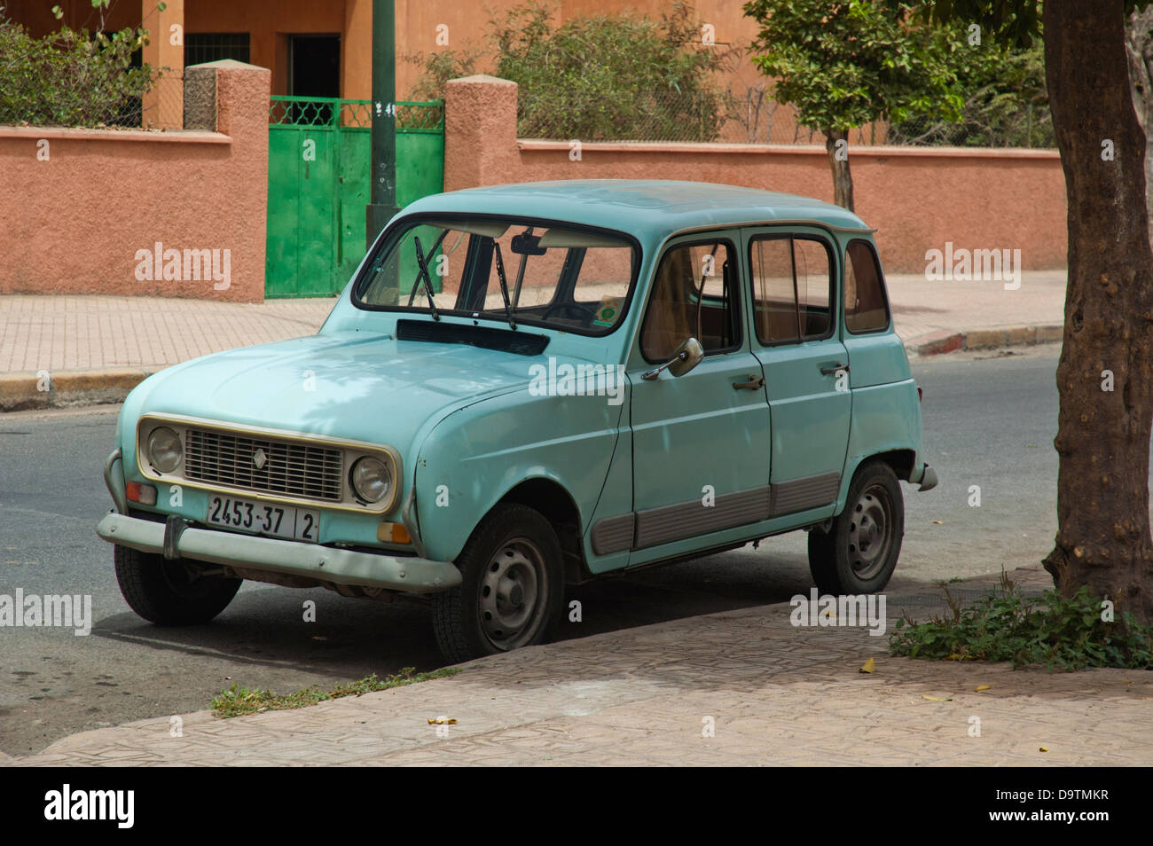 Renault four hi-res stock photography and images - Alamy