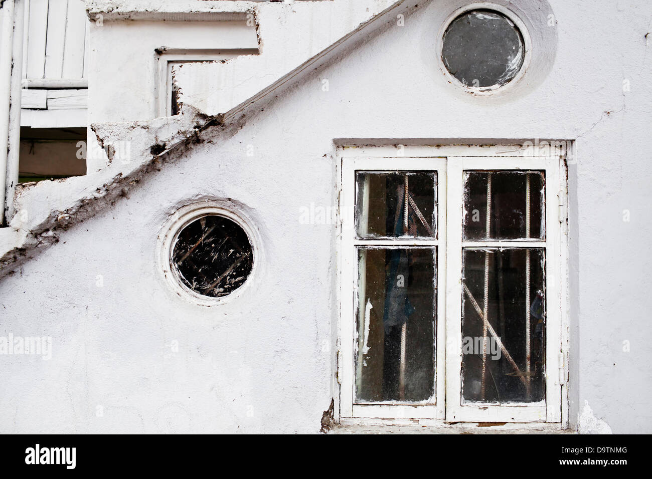 Beautiful old windows architectural hi-res stock photography and images ...