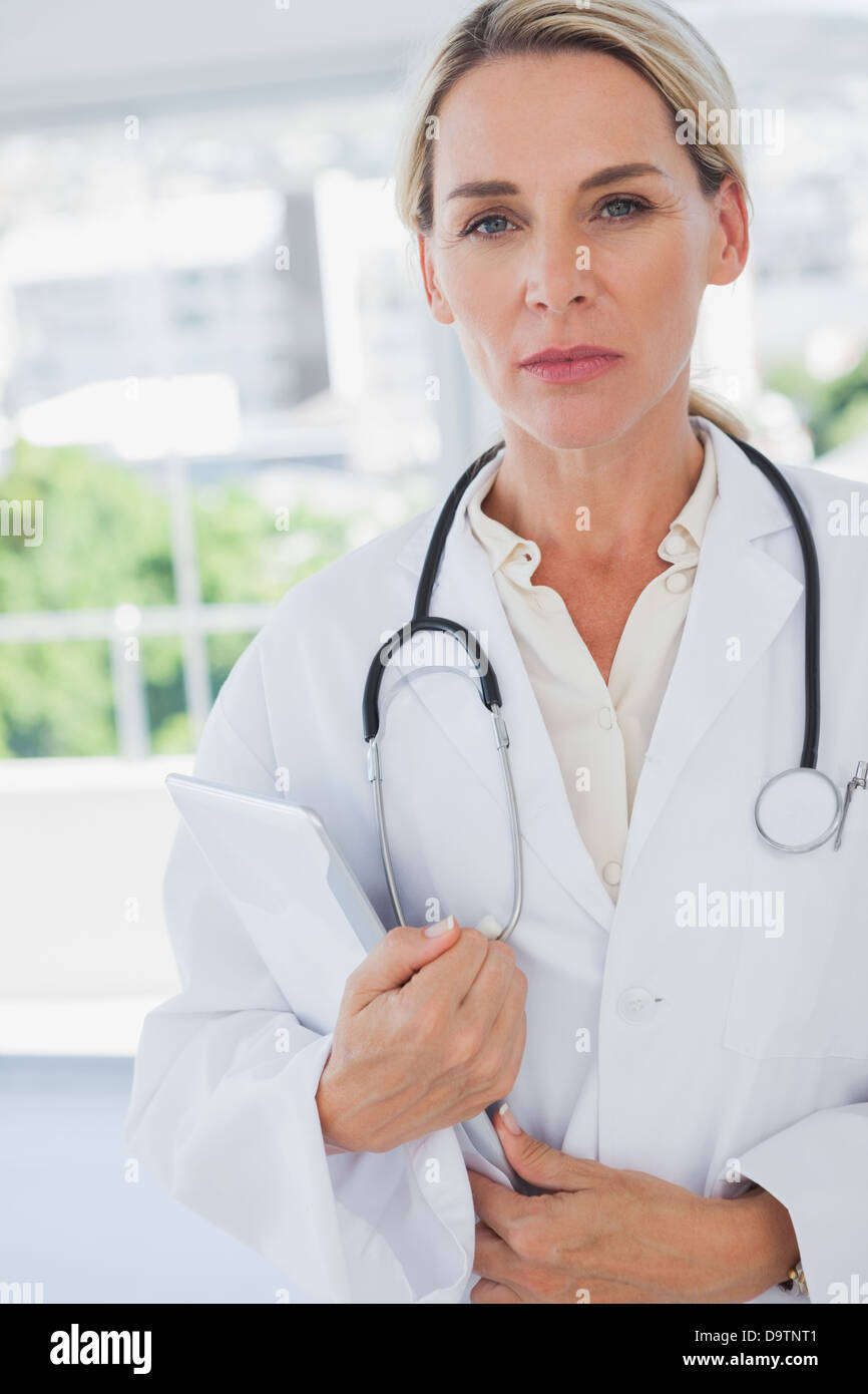 Blonde woman serious 40s hi-res stock photography and images - Alamy