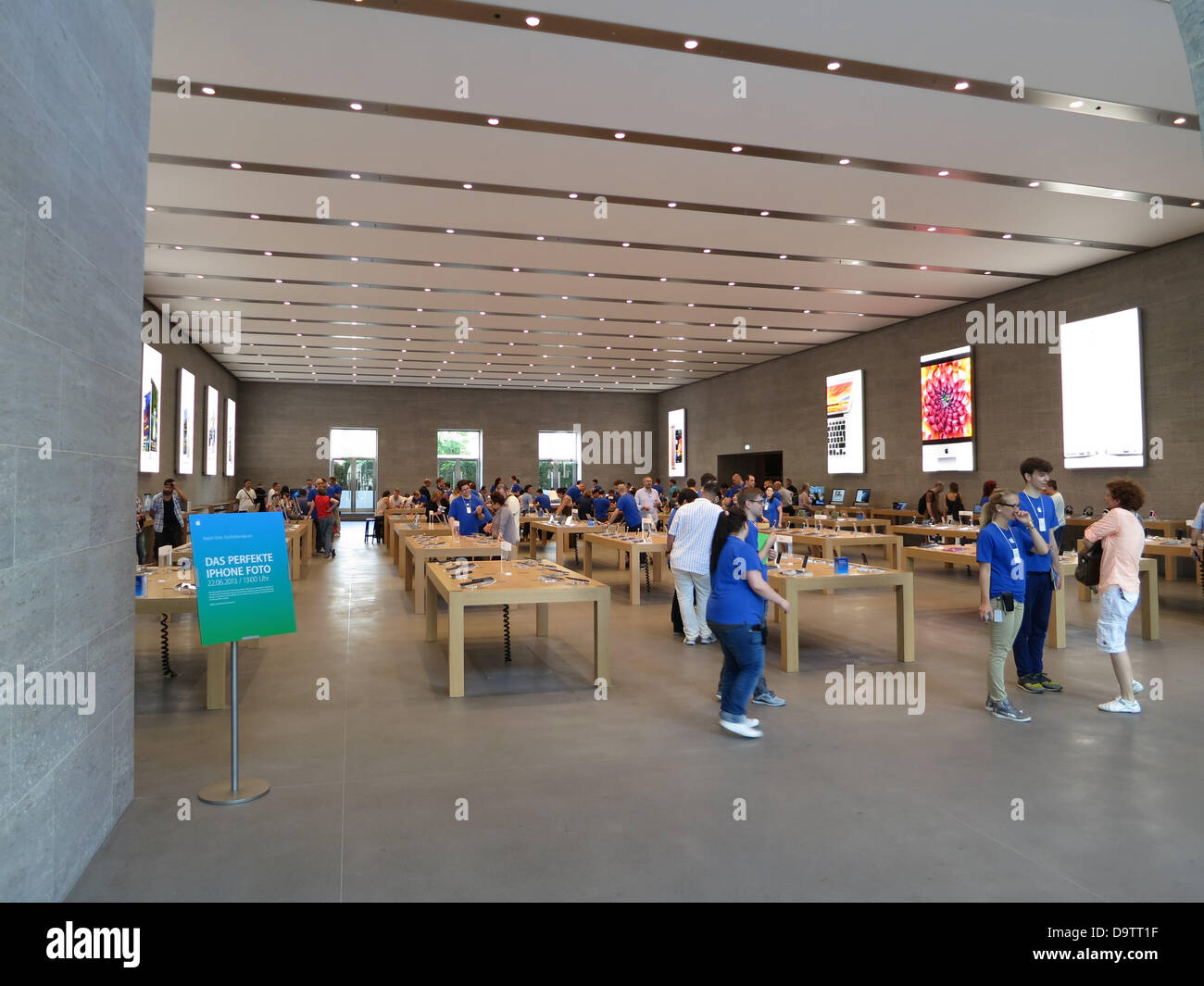 Apple Store opened in Berlin in June 2013 Stock Photo - Alamy