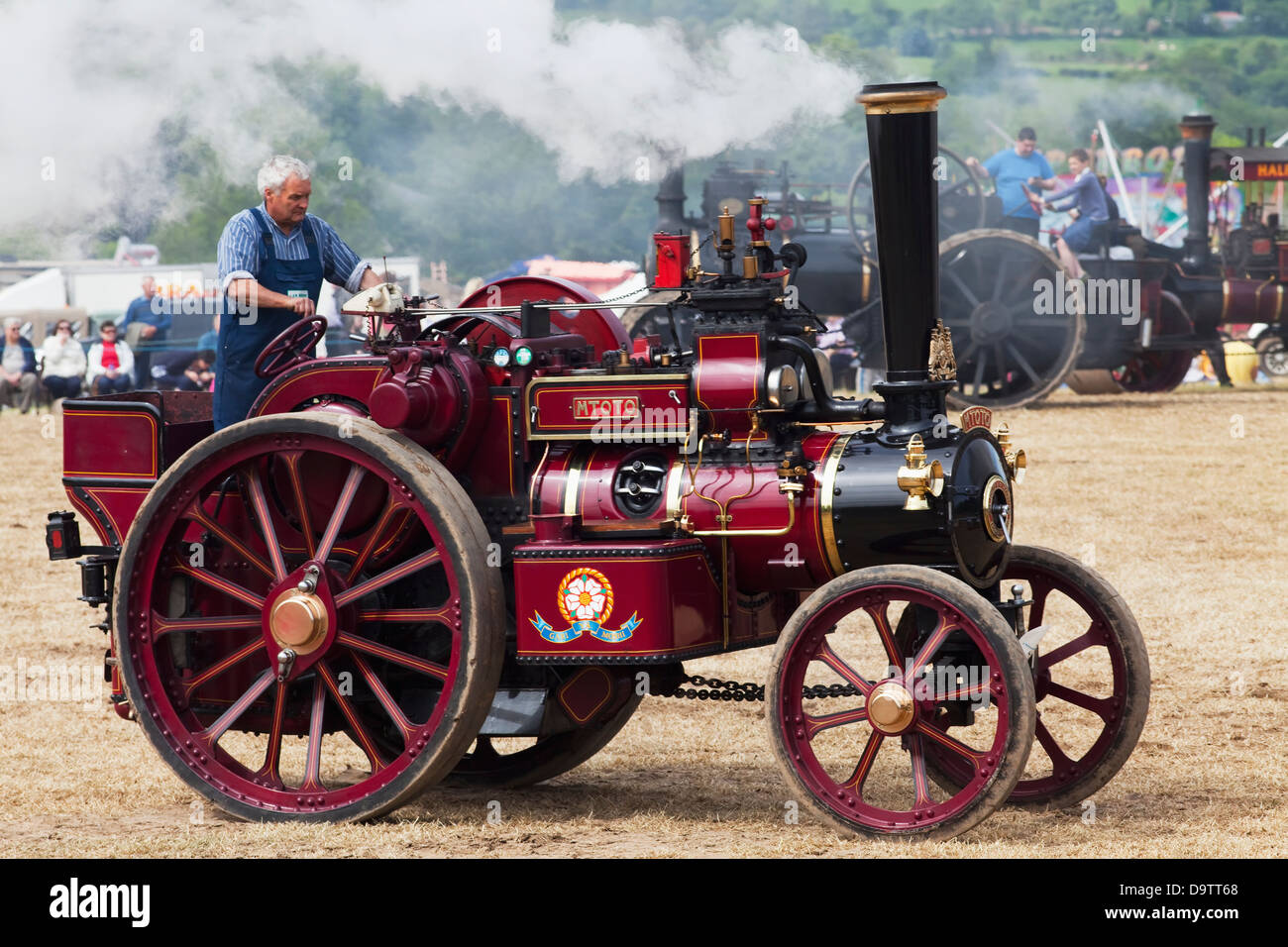Red steam engine hi-res stock photography and images - Alamy