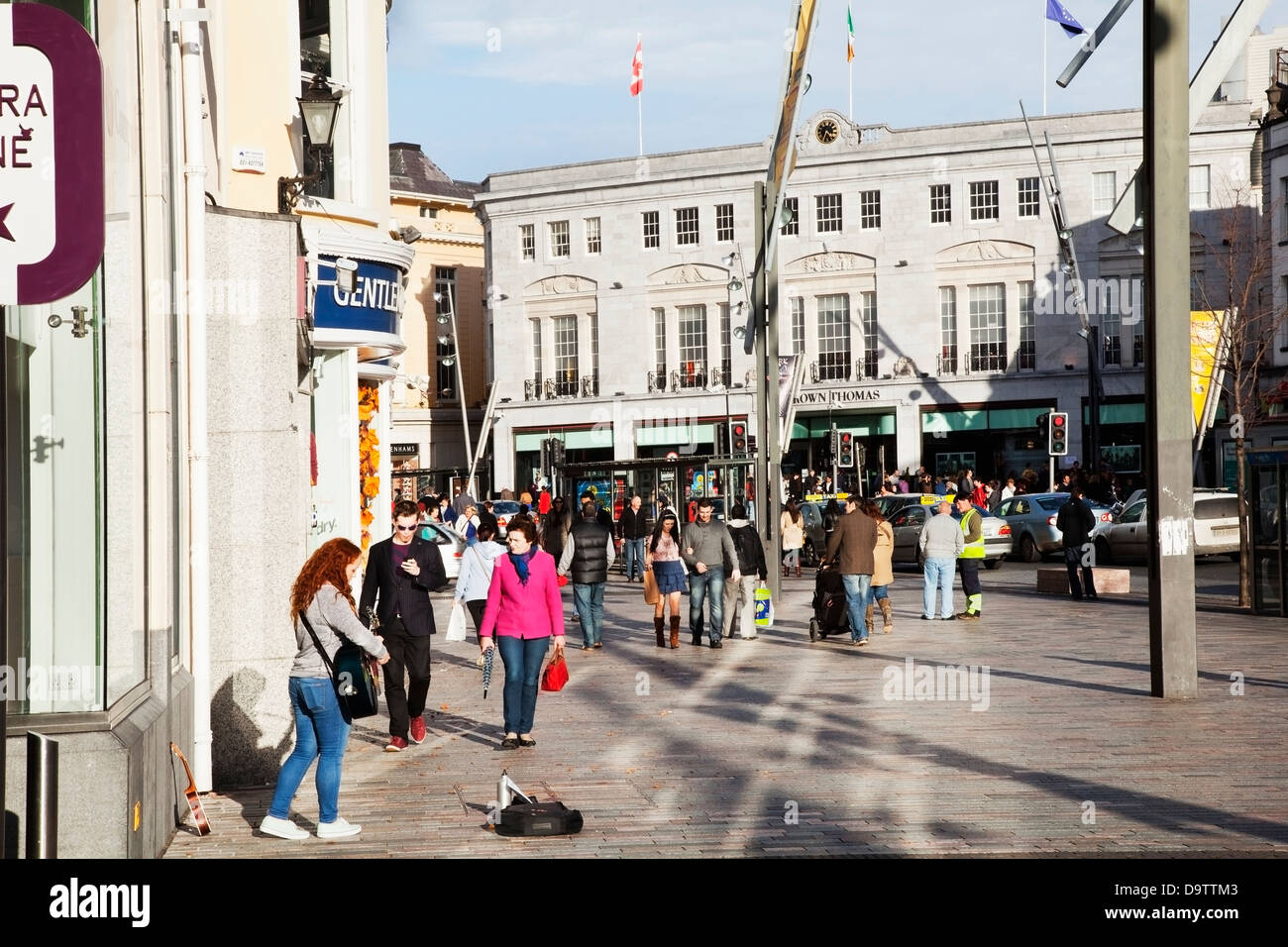 Curly roads hi-res stock photography and images - Alamy