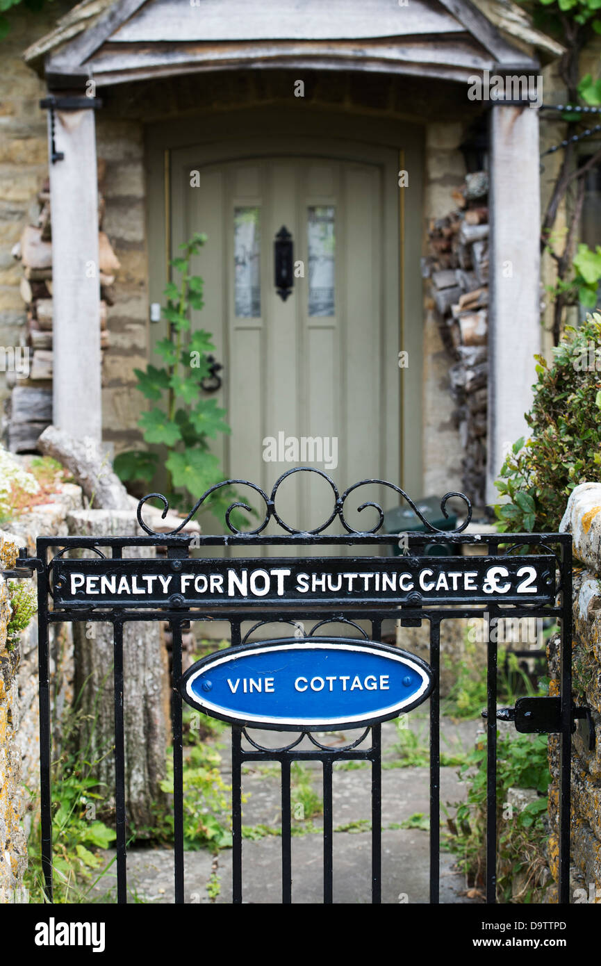 Vine cottage front gate sign. Lower Slaughter. Cotswolds ...