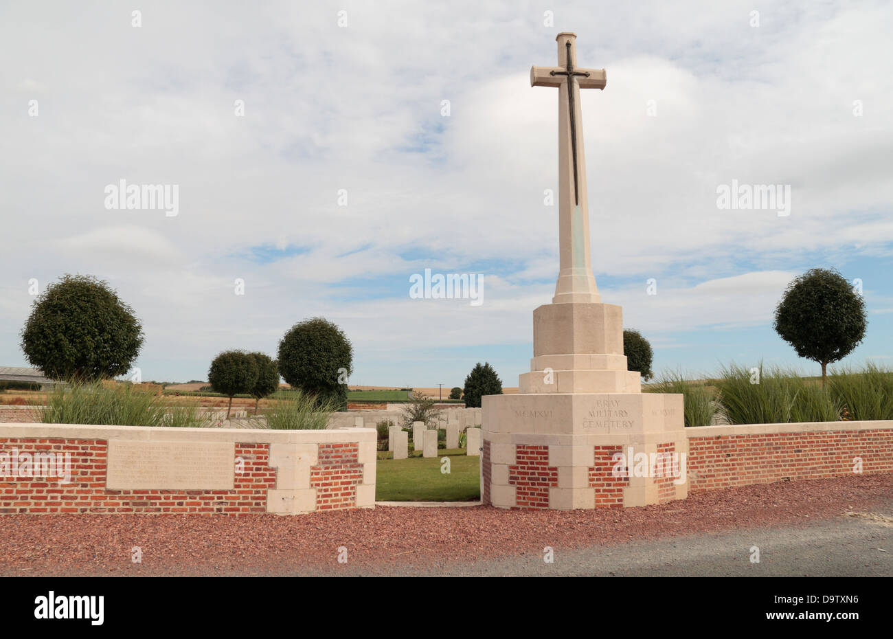 Bray military cemetery hi-res stock photography and images - Alamy