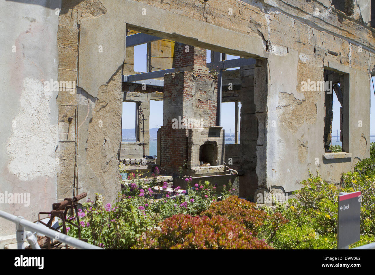 Alcatraz warden's house hi-res stock photography and images - Alamy