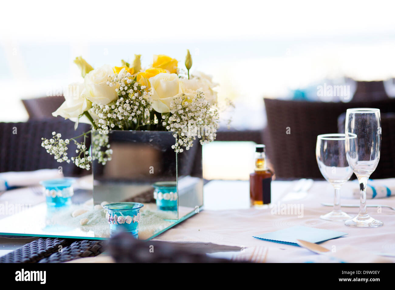wedding table setting Stock Photo - Alamy