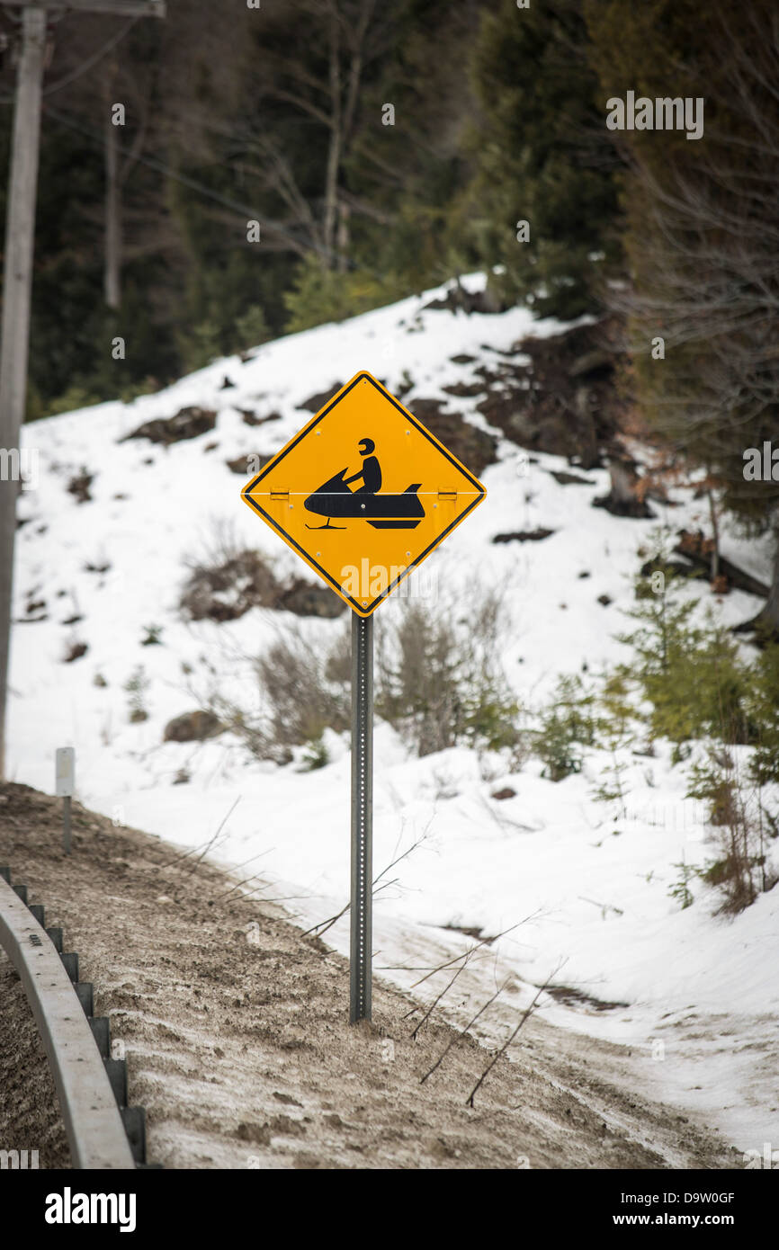 Snowmobile crossing sign Stock Photo - Alamy