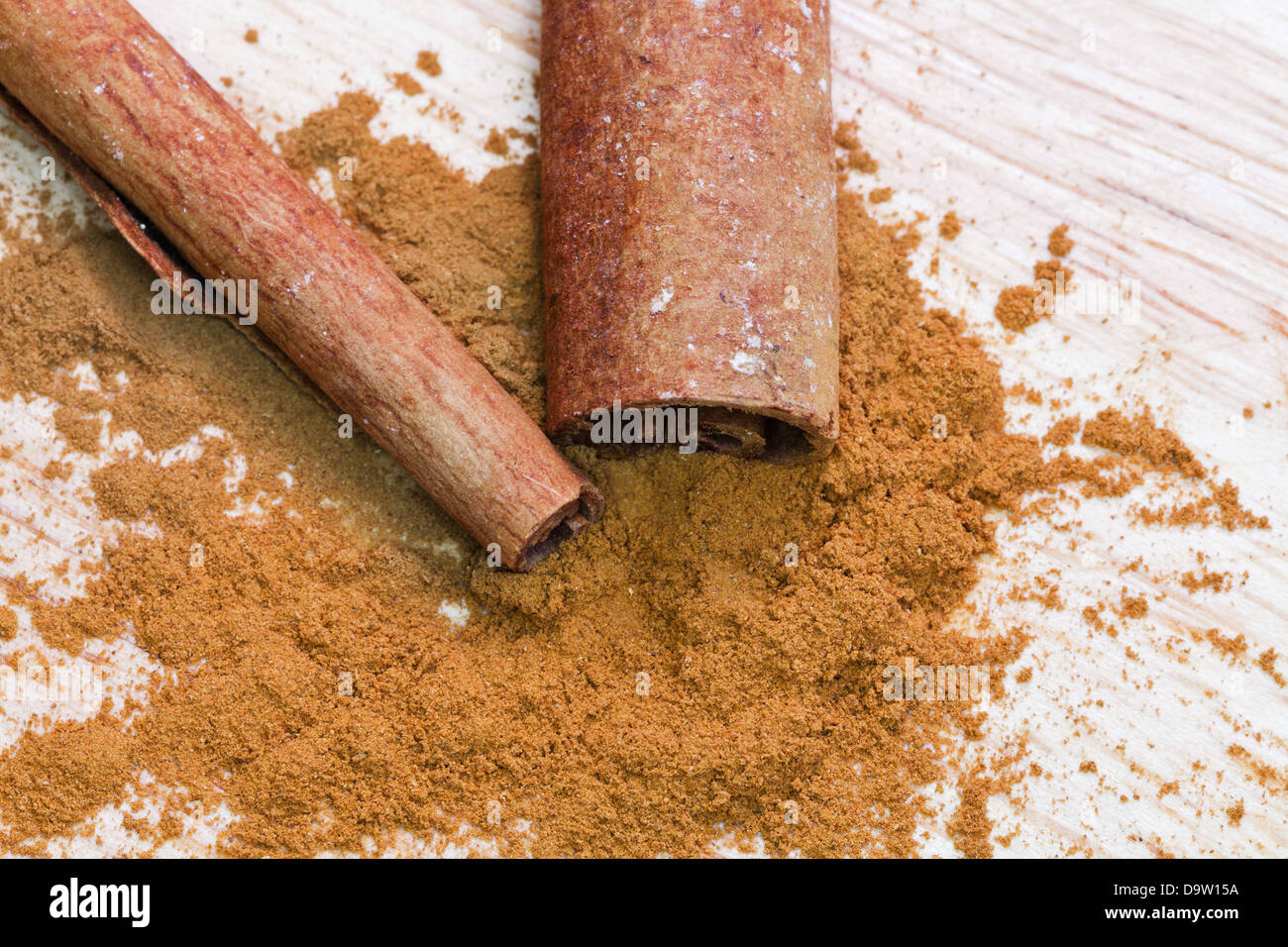 Spice cinnamon pinch cinnamon hi-res stock photography and images - Alamy