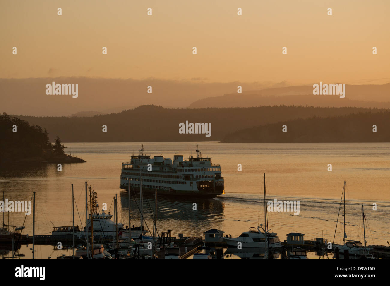 Washington State Ferry leaving Friday Harbor on San Juan Island ...