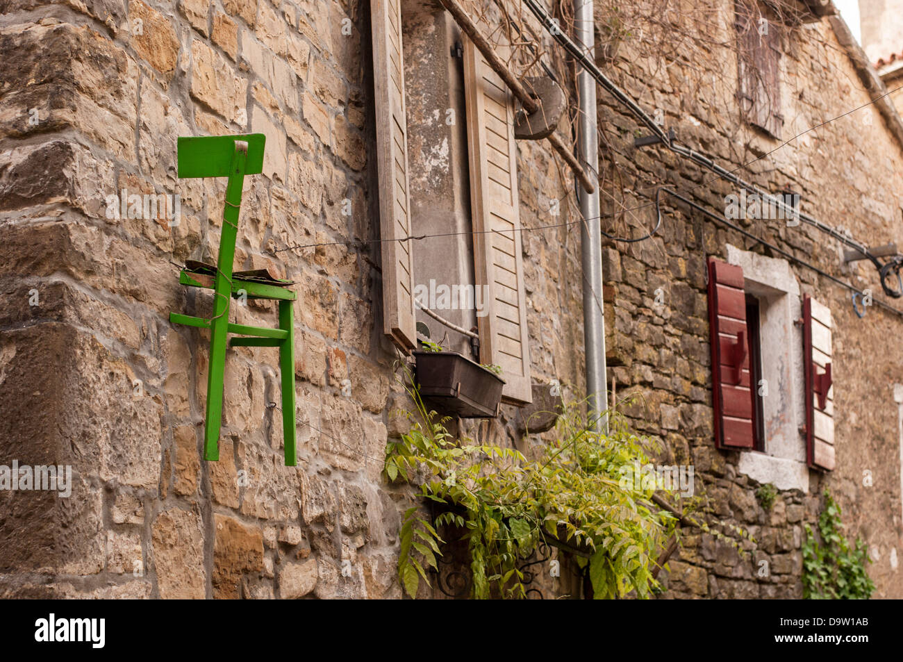 Crazy facade hi-res stock photography and images - Alamy