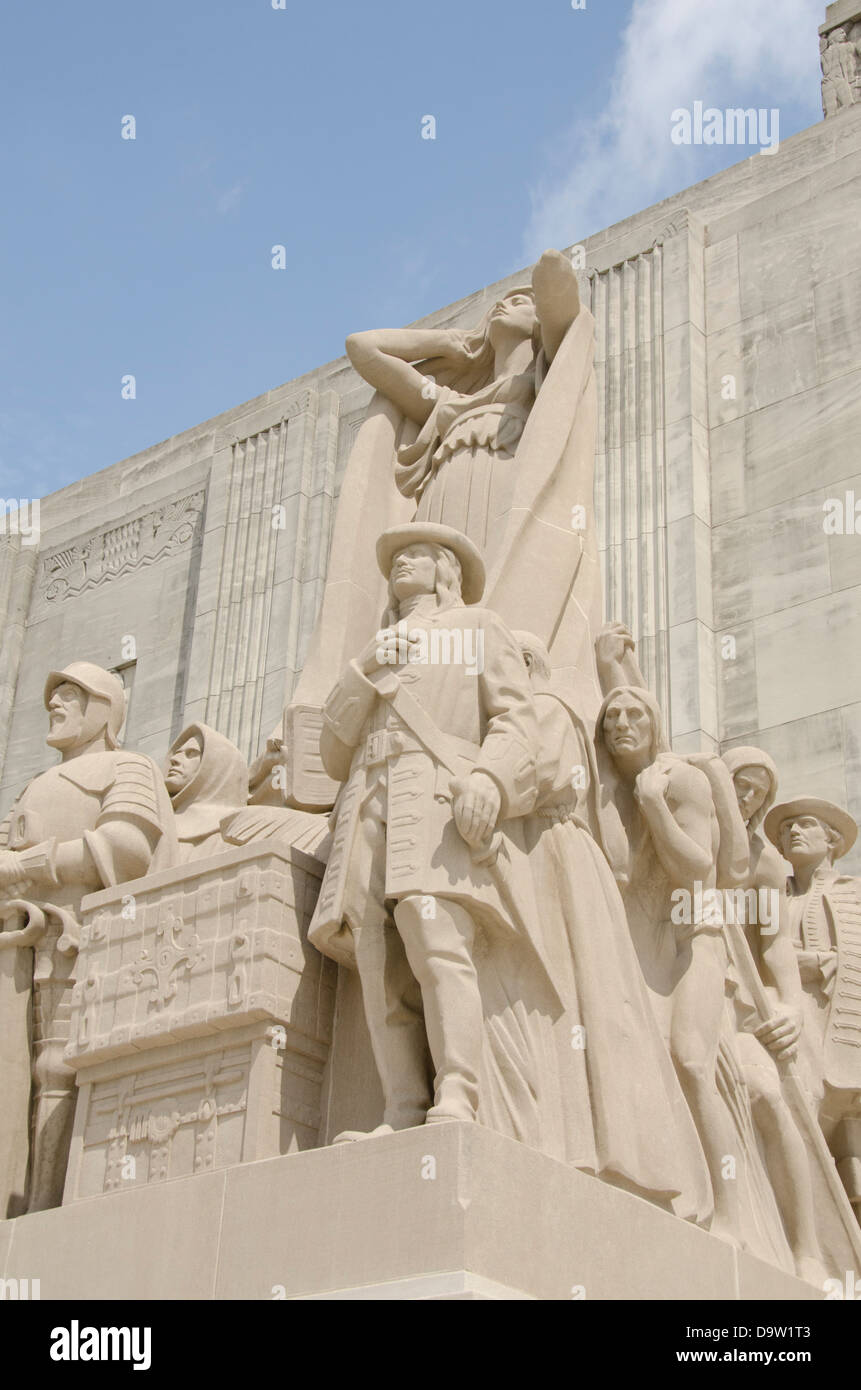 Louisiana, Baton Rouge. Louisiana State Capitol building, circa 1932 ...