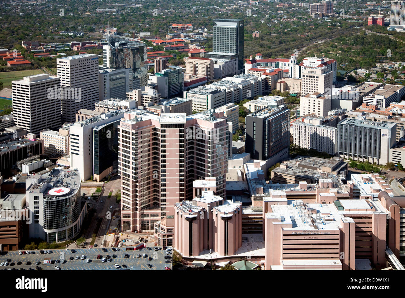 Houston downtown campus hi-res stock photography and images - Alamy