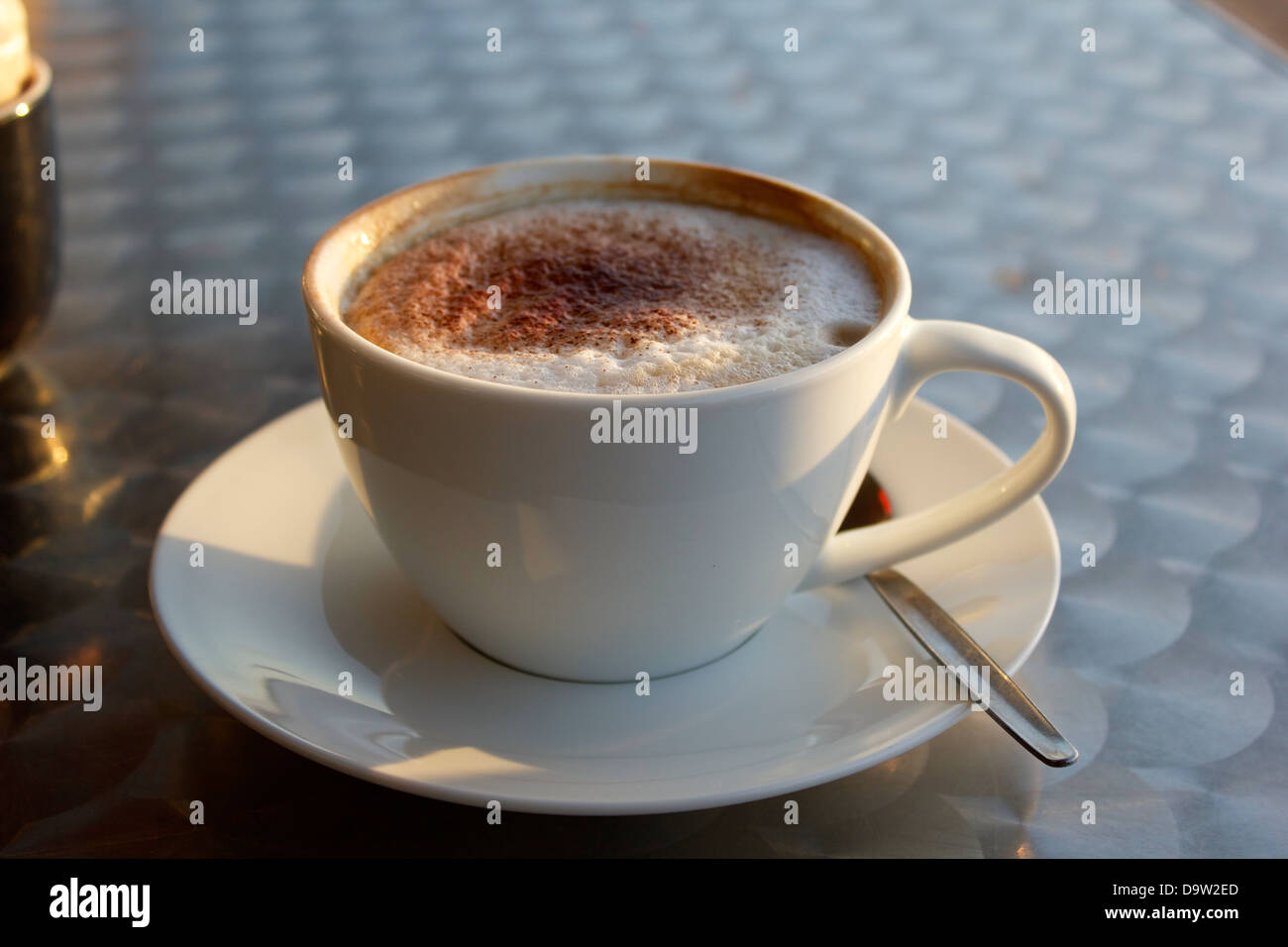 Cappucino art hi-res stock photography and images - Alamy
