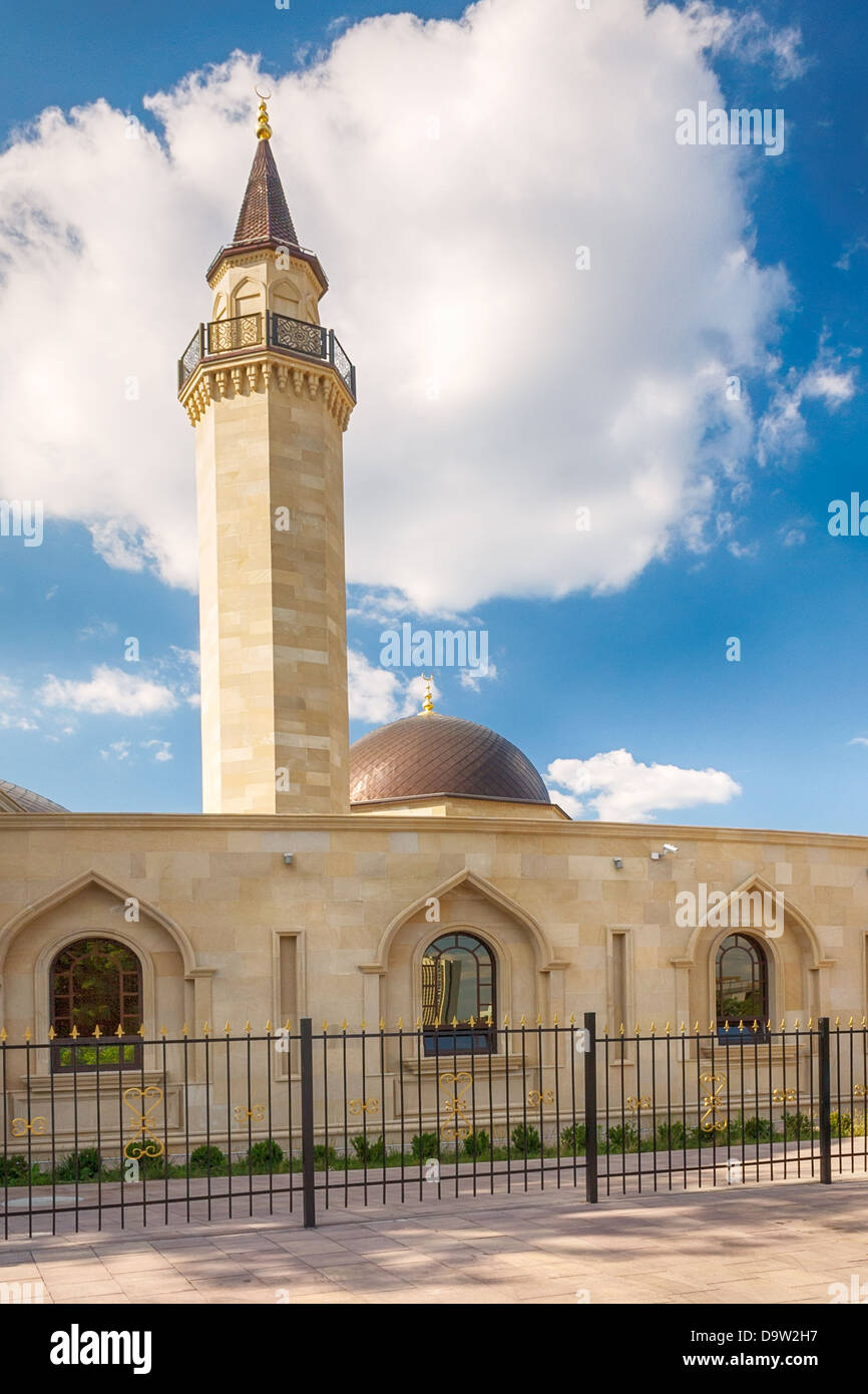 Minaret of a mosque in Kiev, Ukraine Stock Photo - Alamy