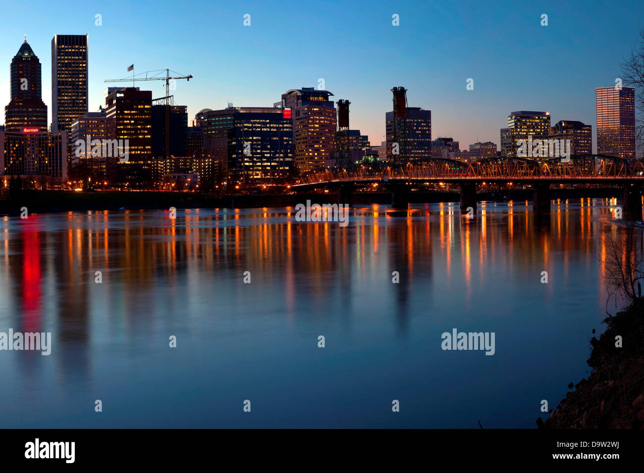 Portland Oregon skyline panorama and bridge at dusk Stock Photo - Alamy