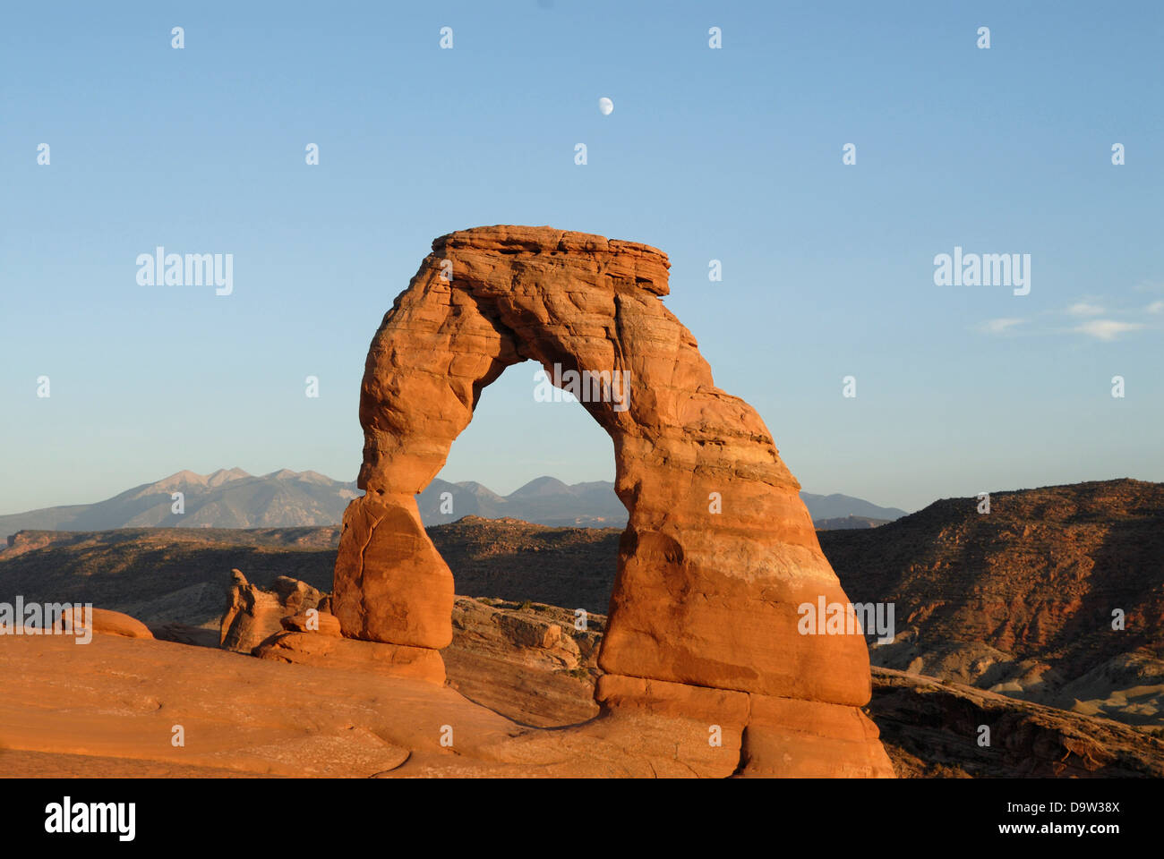 Arches national park full moon utah hi-res stock photography and images ...