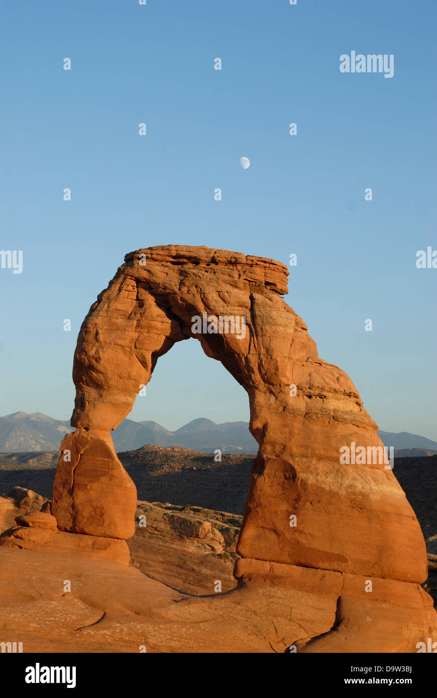 Full moon over Delicate Arch, Arches National Park, Utah, USA Stock ...