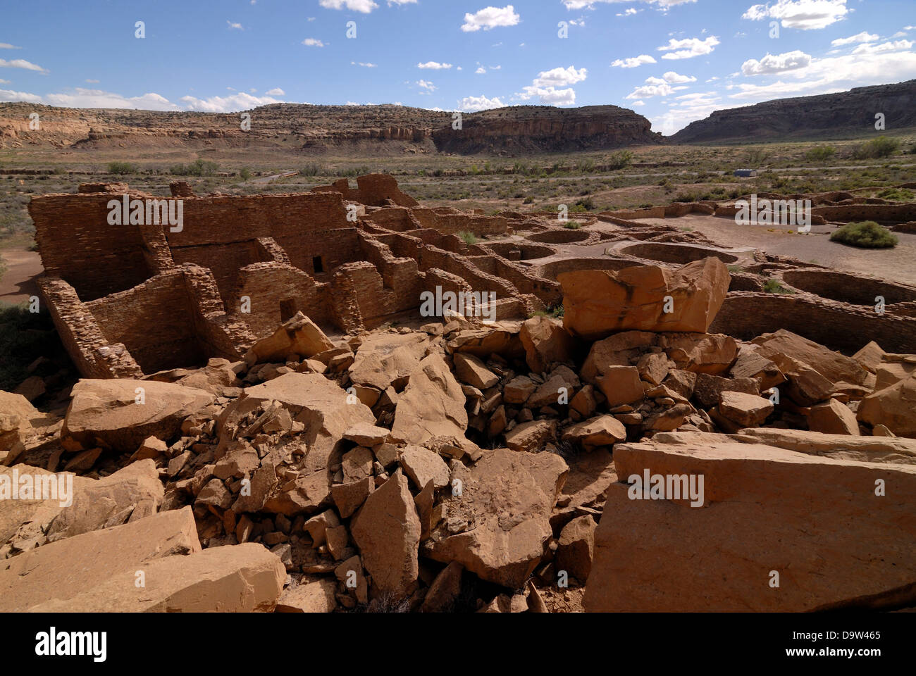 Chaco ruins at the Chaco Culture National Historical Park, New Mexico ...