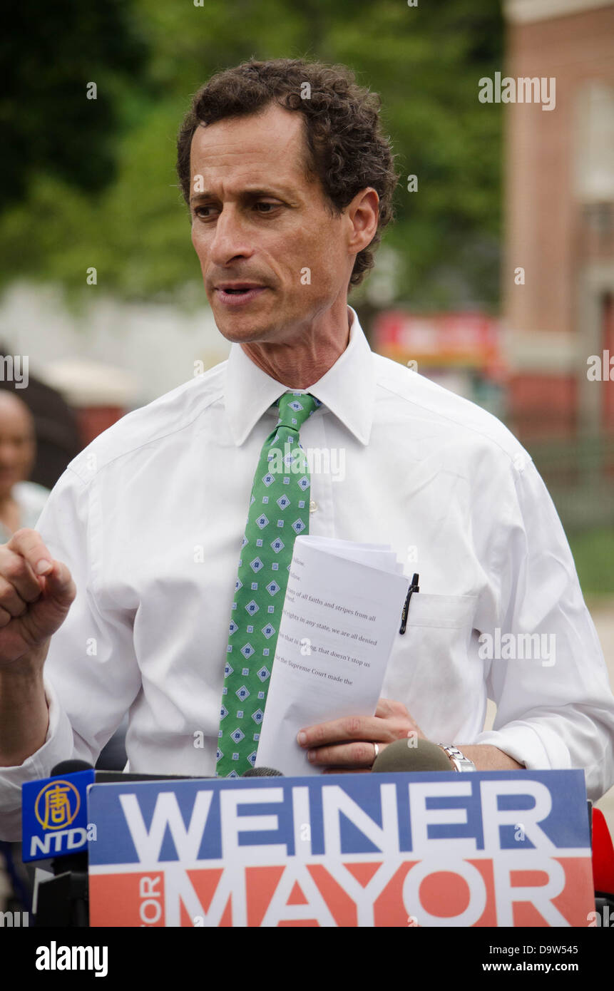 Anthony Weiner High Resolution Stock Photography and Images - Alamy