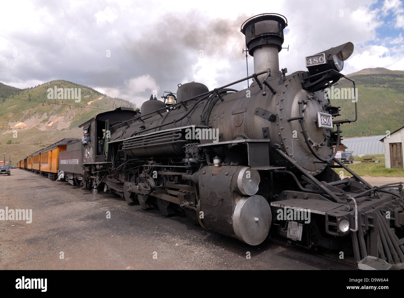 Steam train on track, Durango And Silverton Narrow Gauge Railroad ...