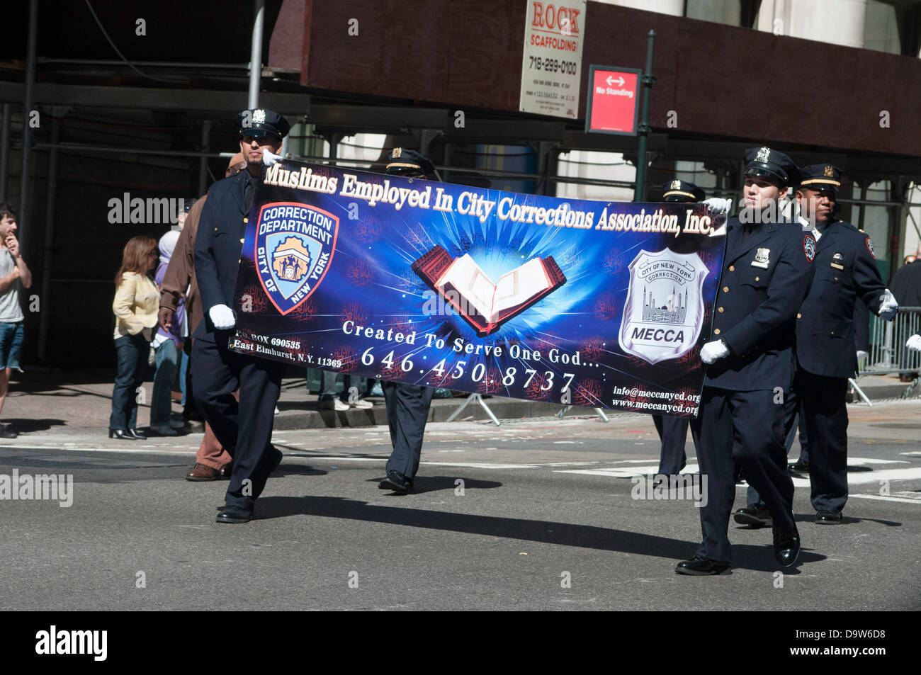 Islamic, Muslim pride parade. New York City Stock Photo - Alamy