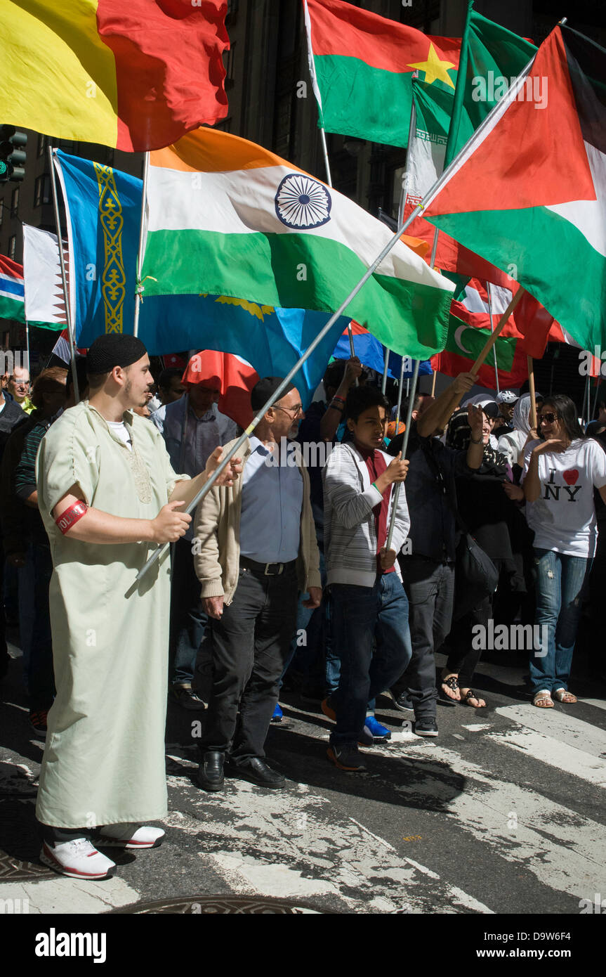 Islamic, Muslim pride parade. New York City Stock Photo - Alamy