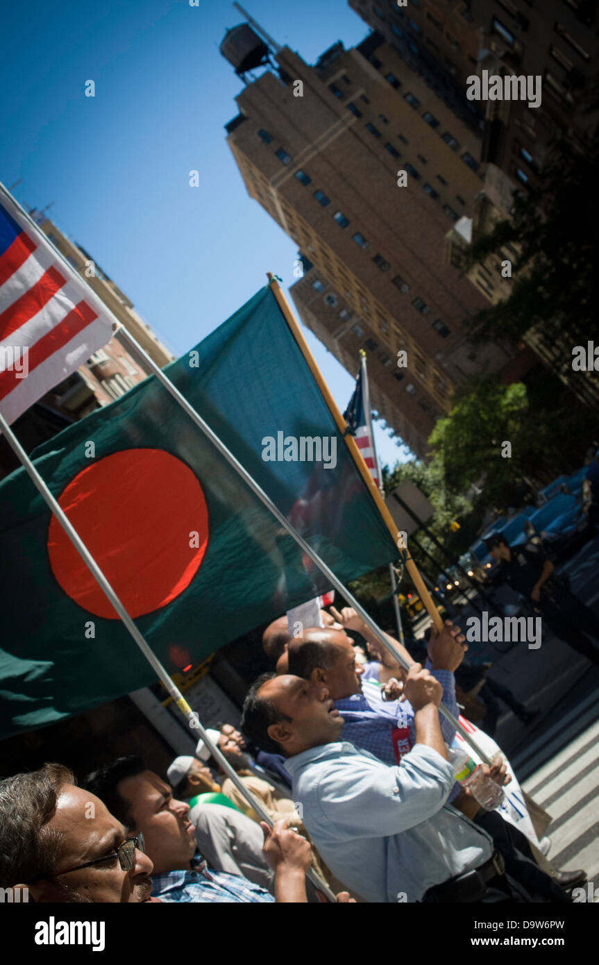 Islamic, Muslim pride parade. New York City Stock Photo - Alamy