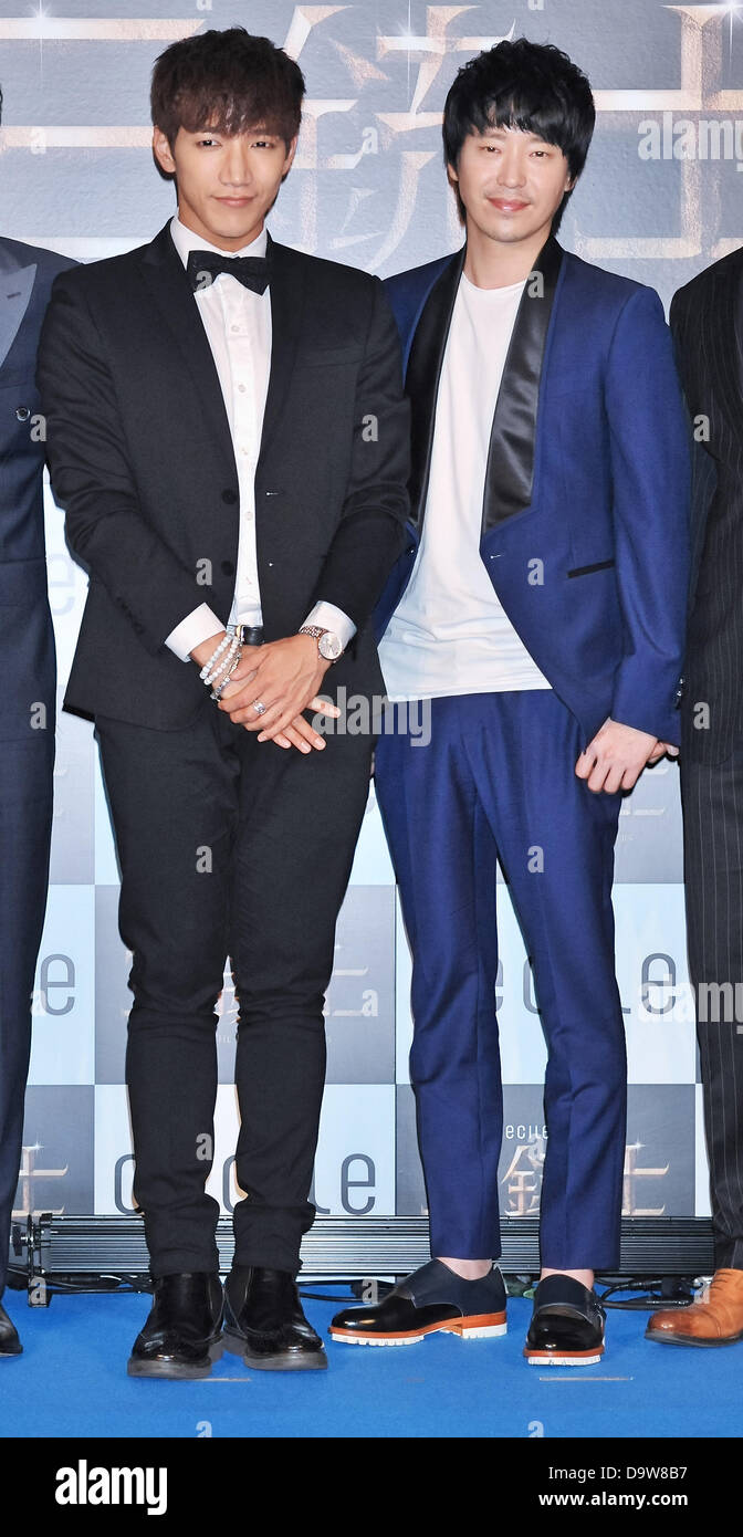 Jun. K(2PM) and Um Ki-Joon, Jun 25, 2013 : 2PM of Jun. K(L) and actor ...
