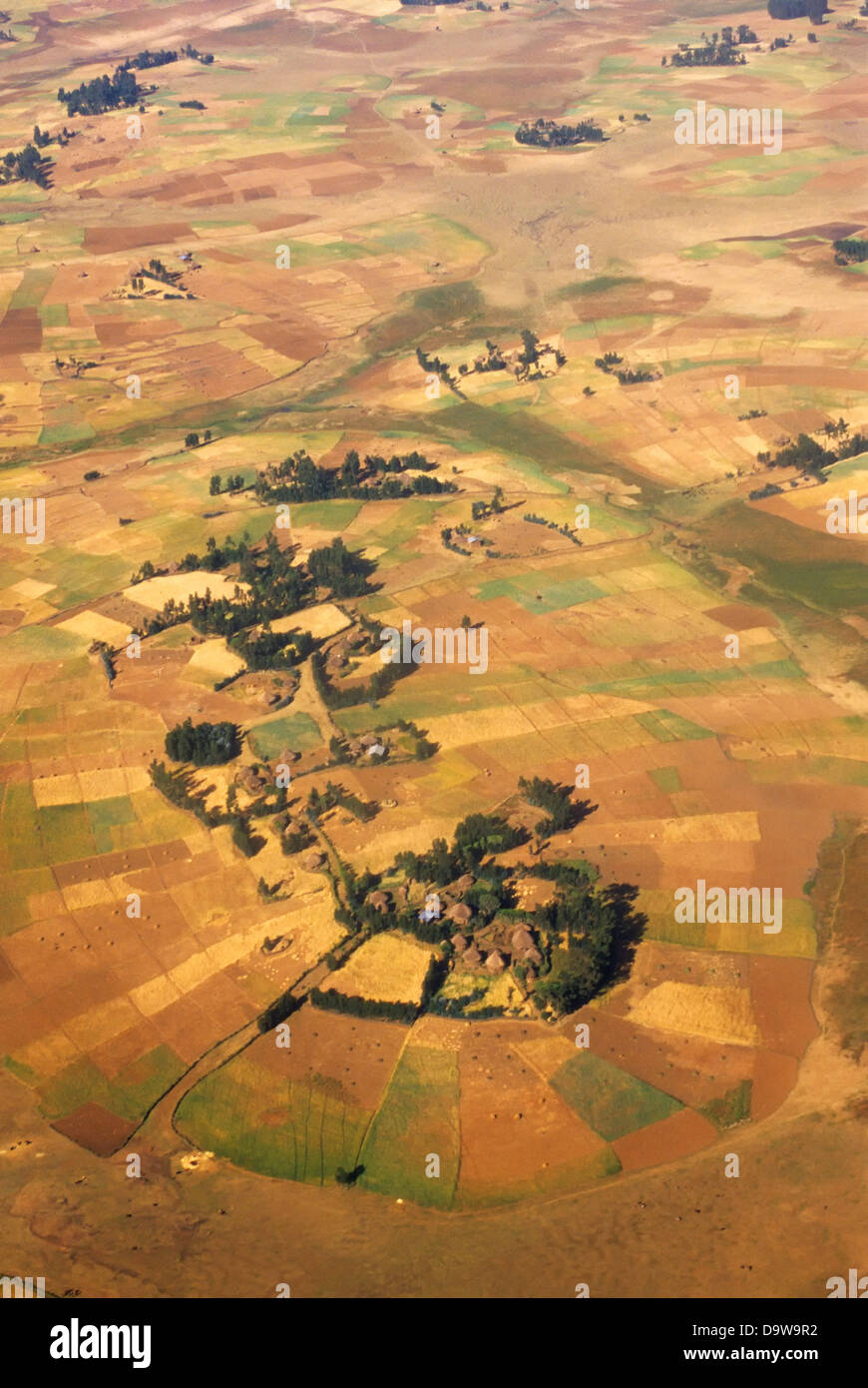 Addis ababa ethiopia countryside hi-res stock photography and images ...