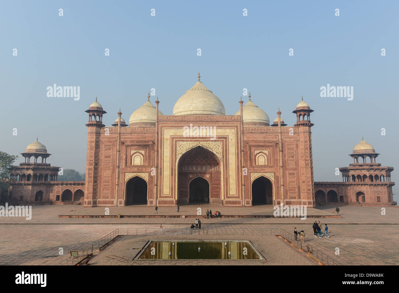 Mosque at taj mahal hi-res stock photography and images - Alamy