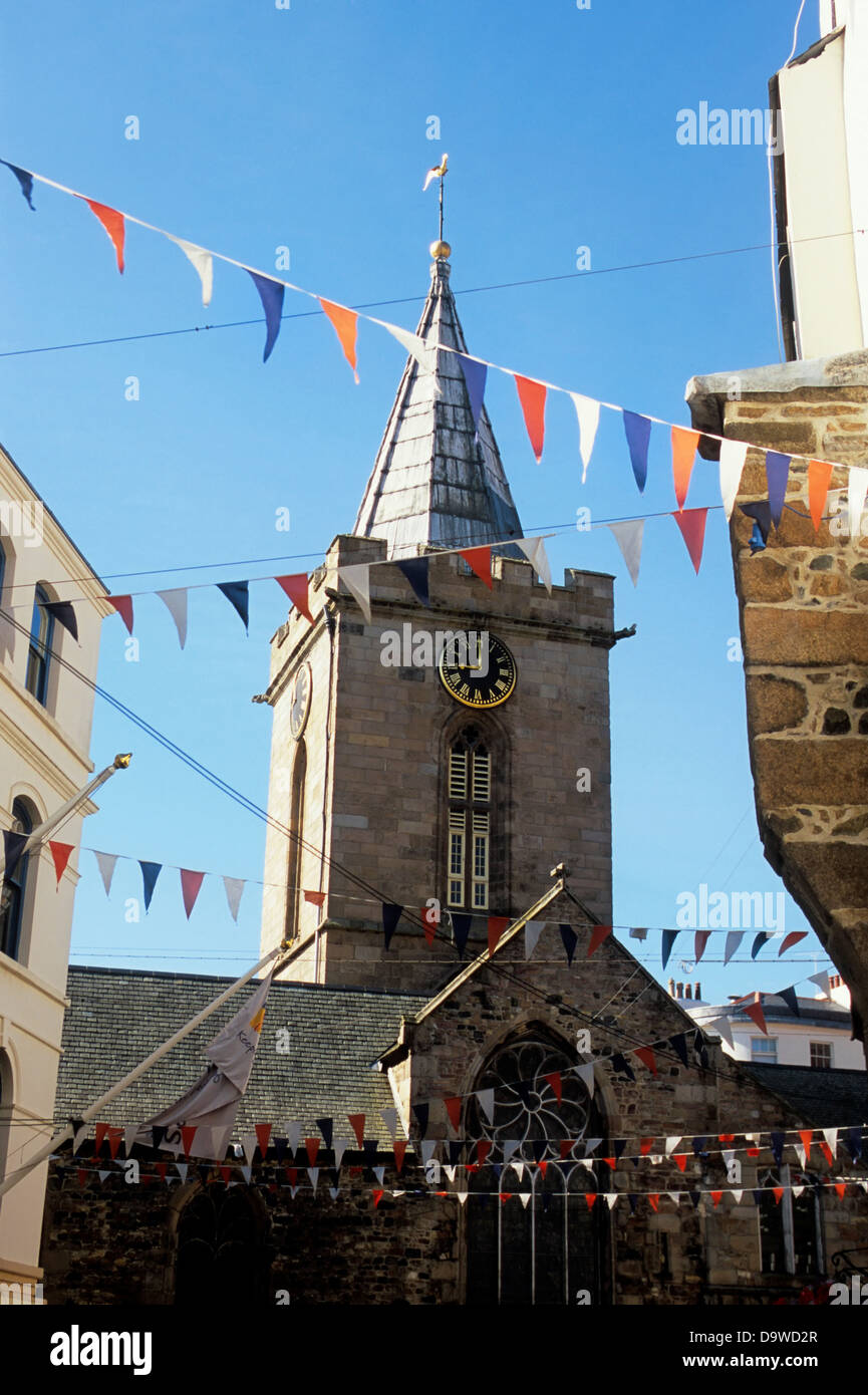 Shopping street st peter port guernsey hi-res stock photography and ...