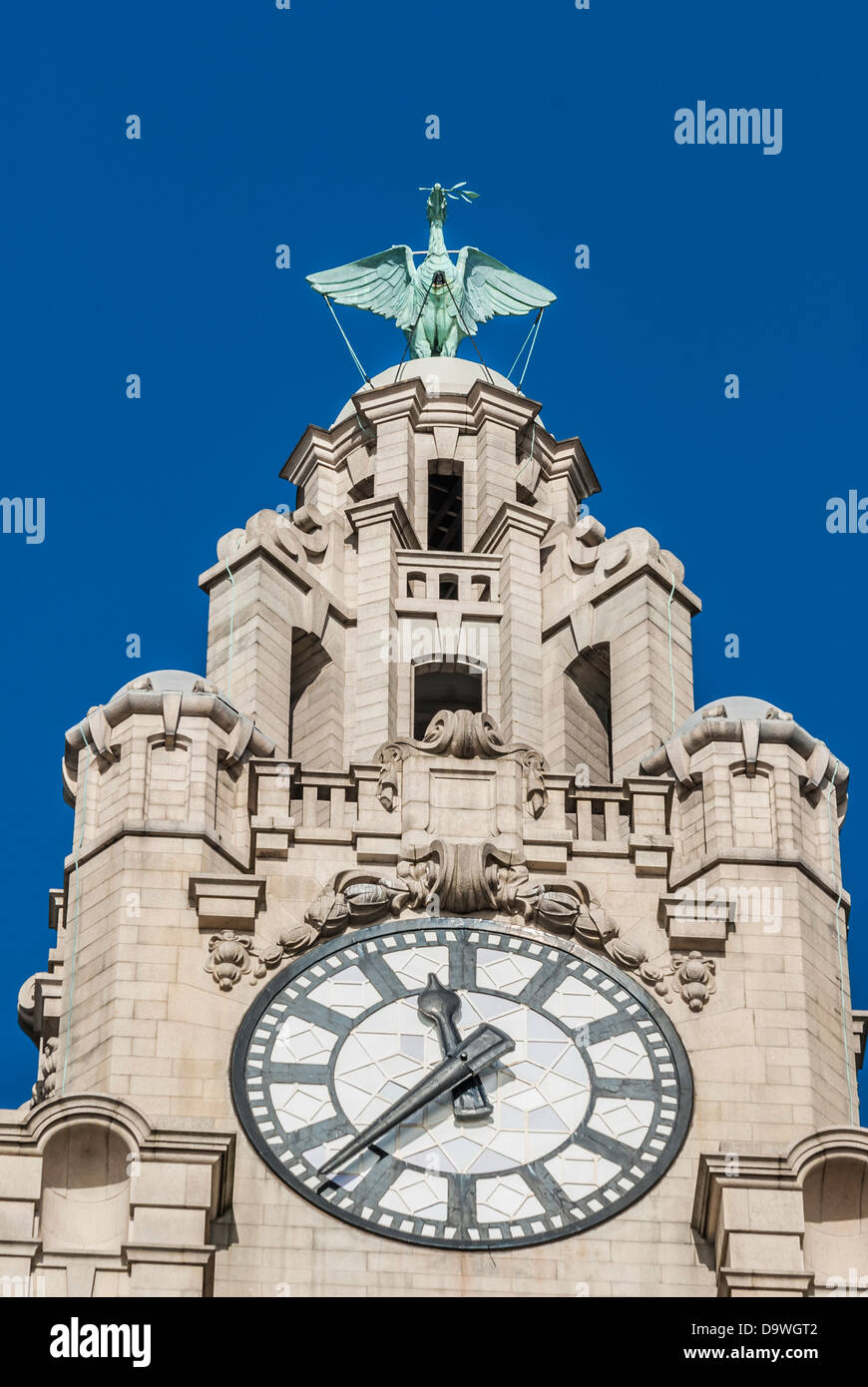 Liverpool clock tower hi-res stock photography and images - Alamy