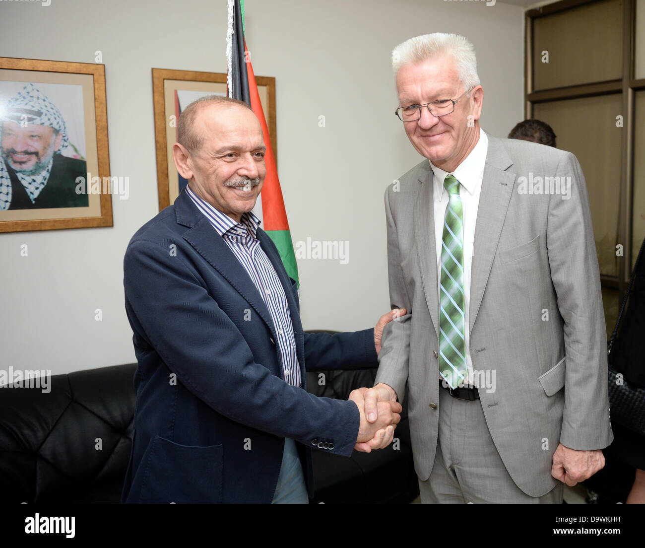 Yasser abed rabbo hi-res stock photography and images - Alamy